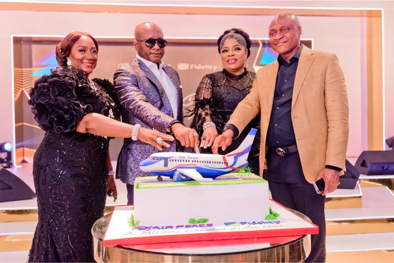 Fidelity Bank Commends Air Peace’s Performance - Fidelity Bank Plc